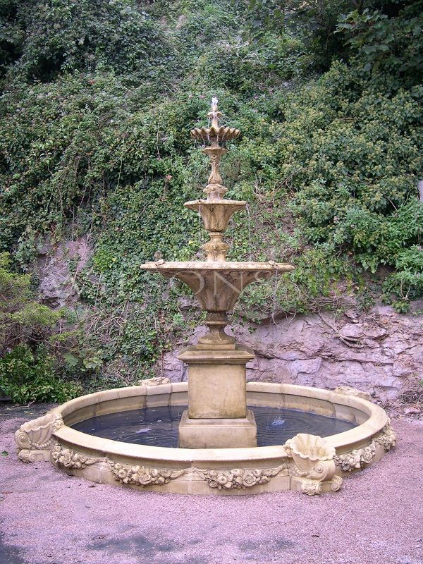 Wilsons Yard - 3 Tier Fountain