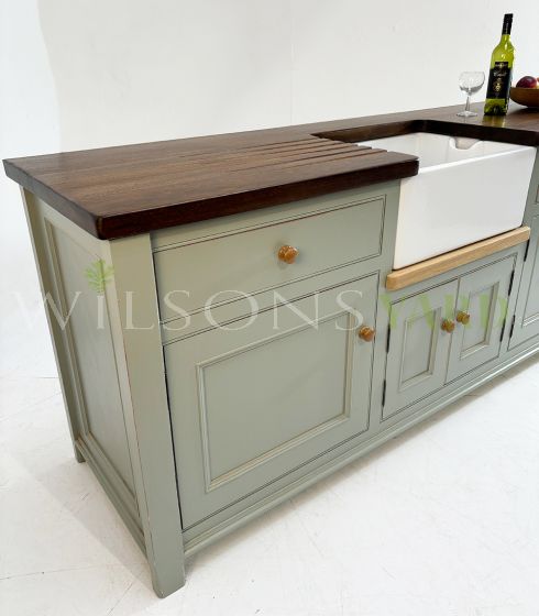 Kitchen / pantry butler sink