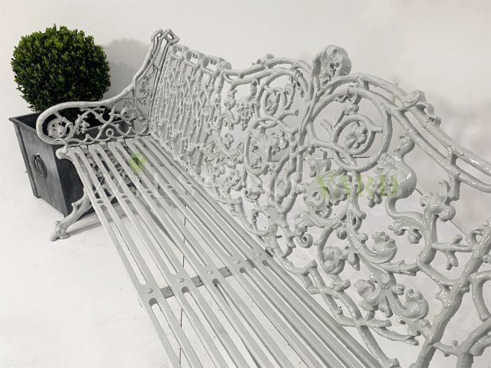 Beautiful Cast Iron Coalbrookdale style benches